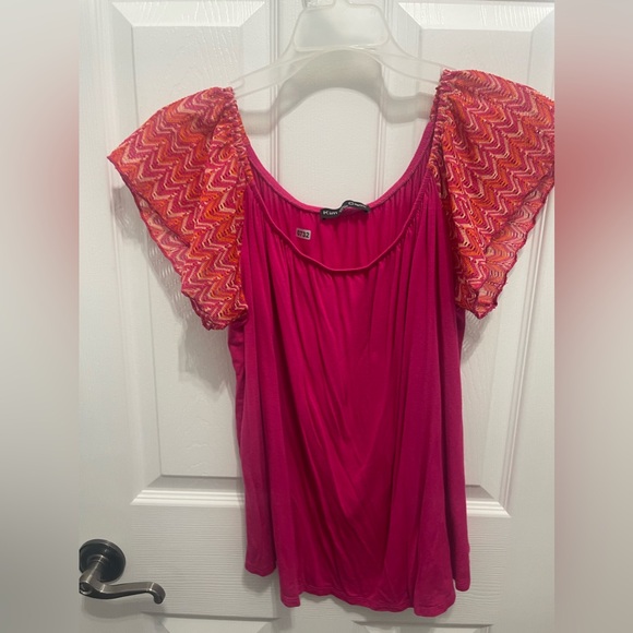 Kim & Cami | Tops | Kim And Kami Too Pink Cute Sleeves Large | Poshmark